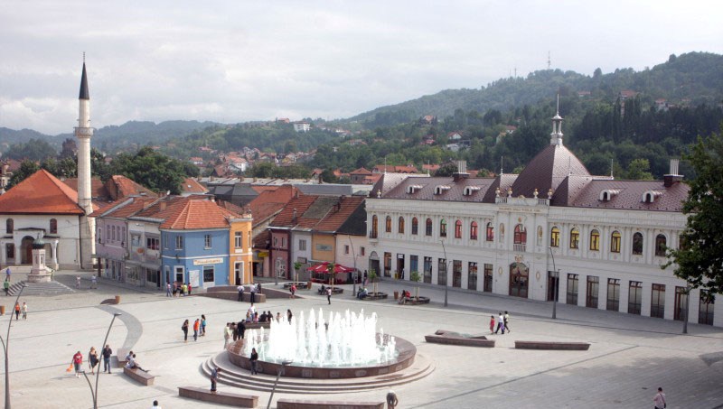 Turistička zajednica grada Tuzla - Obilježavanje Ramazanskog Bajrama na Trgu slobode u Tuzli ...
